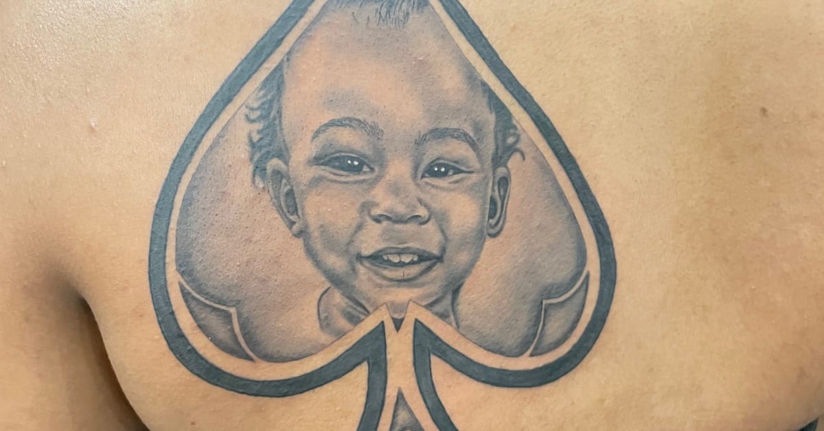 "بيبي گرل" فوٽو ريئلزم پورٽريٽ ٽيٽو بائي ٽيرنس سوئر - آئرن پام ٽيٽو ...